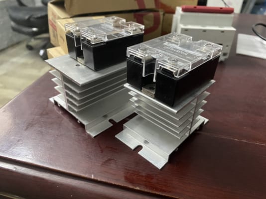 Đế Nhôm Tản Nhiệt RELAY Bán Dẫn SSR 1 pha và 3 pha - HÙNG VƯƠNG CNC